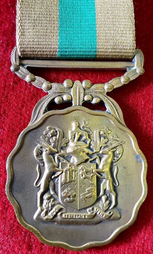SADF & SANDF - SADF . GOOD SERVICE MEDAL . BRONZE. 10 YEARS EXEMPLARY ...