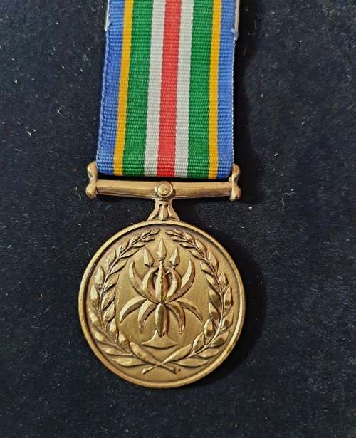 SADF & SANDF - RECONCILIATION & AMALGAMATION FULL SIZE MEDAL 1995 ...