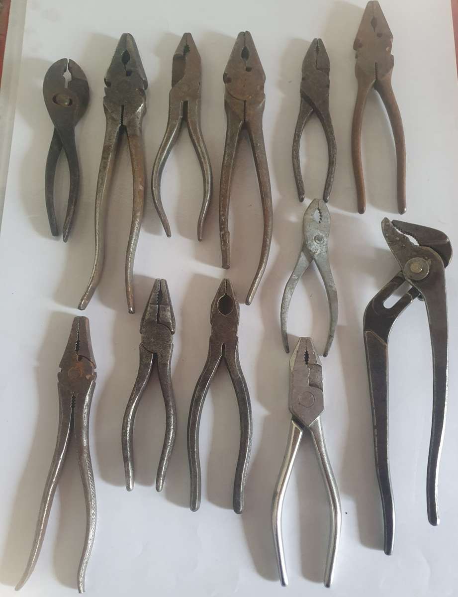Tools - 12 X ANTIQUE LOT PLIERS COLLECTION. for sale in Northern Cape ...
