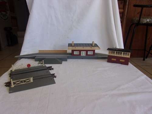 Scenery - Vintage Tri-ang station buildings and accessories was listed ...