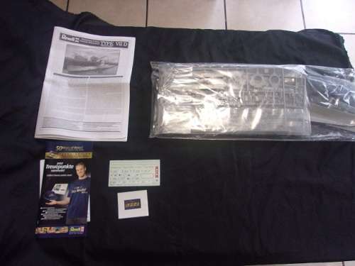 Ships & Boats - Revell 1:144 scale Deutsches U-Boot Type ViiD ...