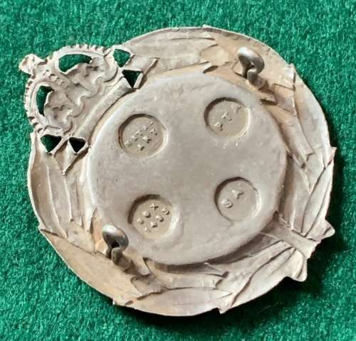 South African Army - HPK/GPO Postal Services ( Worn 1932 to 1959 )White ...