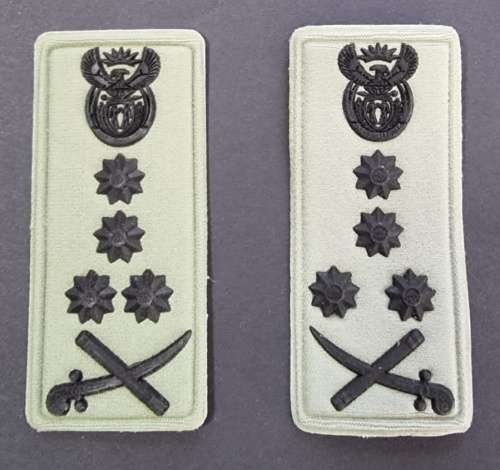 South African Army - SA Army General Rank Pair was sold for R431.00 on ...