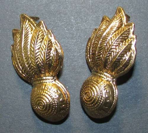 South African Army - SADF - Artillery Collar Badges ( Also worn as ...