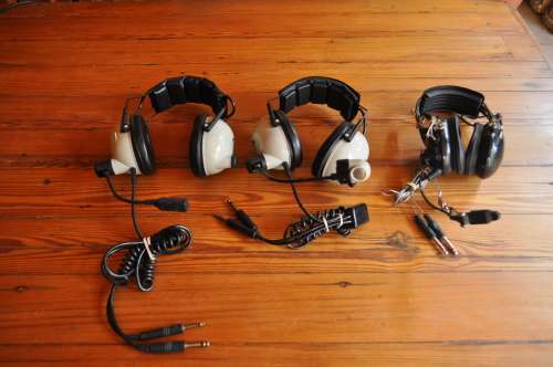 Other Antiques & Collectables - Vintage Aviation Headsets (please read ...