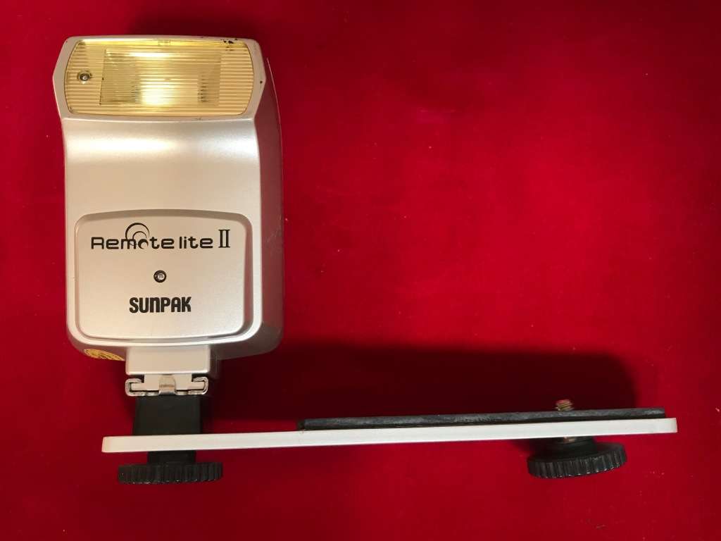 Flashes - Sunpak Remote light II Camera Flash with extra camera flash ...