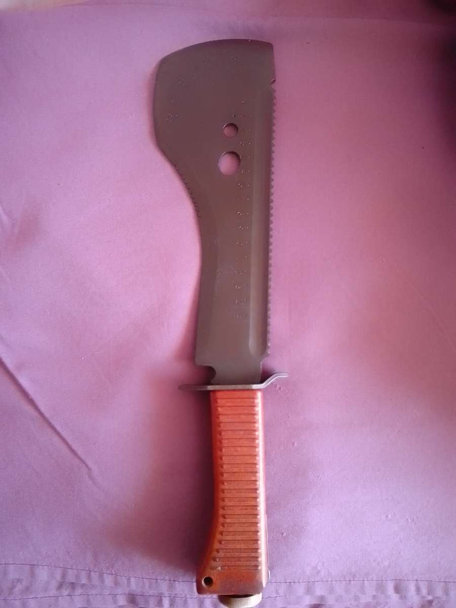 Other Sharp Edged Weaponry - Russian spetsnaz survival machete was ...