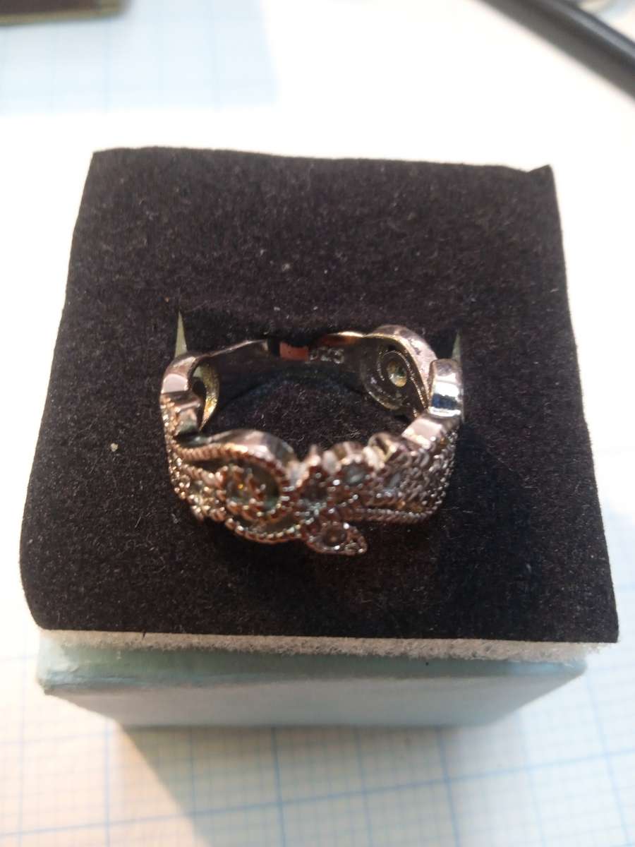 Rings - Stunning sterling silver 925 ring Weigh 4.51 g Nice detailed ...