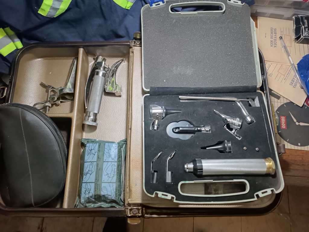 Tools - Antique Doctors Medical Suitcase with tools(Offers welcome) for ...