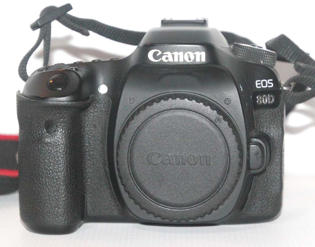 Digital SLR - Canon EOS 80D DSLR Camera Body with 24.2 Megapixel (APS-C ...