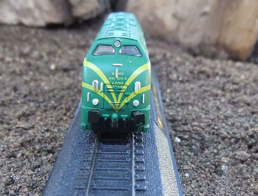 Rail - A highly detailed model of the 1966 Class 340 locomotive ( Spain ...