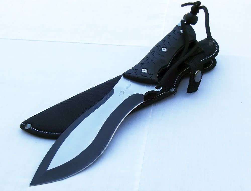 Knives & Daggers - An exceptional quality sharp and heavy fixed blade ...