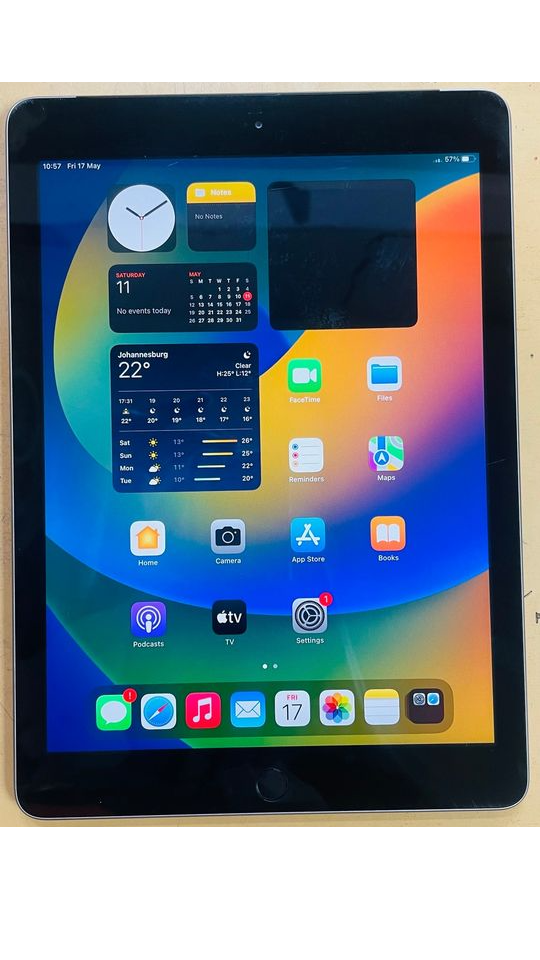 Devices - iPad 5th gen 32GB Wifi and 4G (Grey) for sale in Port ...