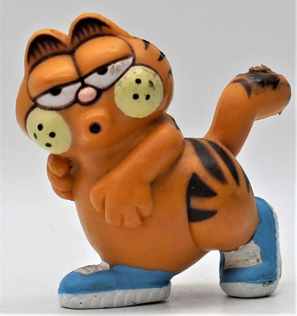 Other Collectable Toys - Garfield - 11x Garfield PVC Figurines - United ...