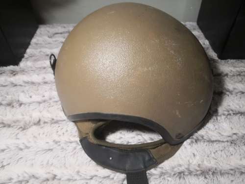 Headgear - SANDF Tank/Armoured Car Helmet was sold for R149.00 on 25 ...