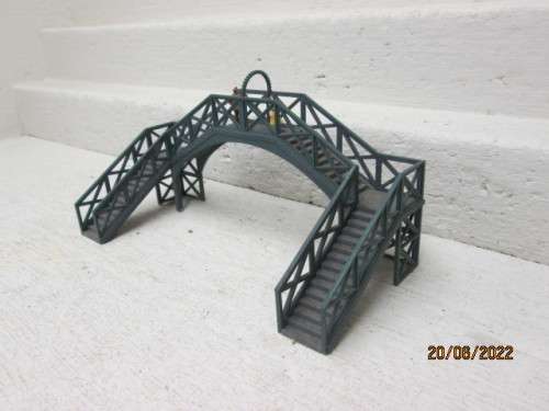 Scenery - HO / OO SCALE : DOUBLE RAIL PEDESTRIAN BRIDGE was sold for ...