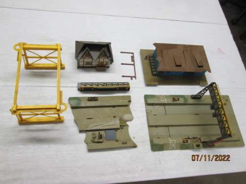 Parts & Accessories - HO / OO SCALE : LIMA : SCRAP YARD was sold for R1 ...