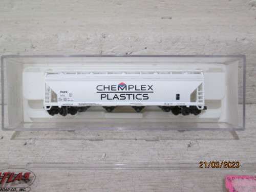 Rolling Stock - N SCALE : ATLAS : CHEMPLEX PLASTICS 4-BAY CENTRE FLOW ...