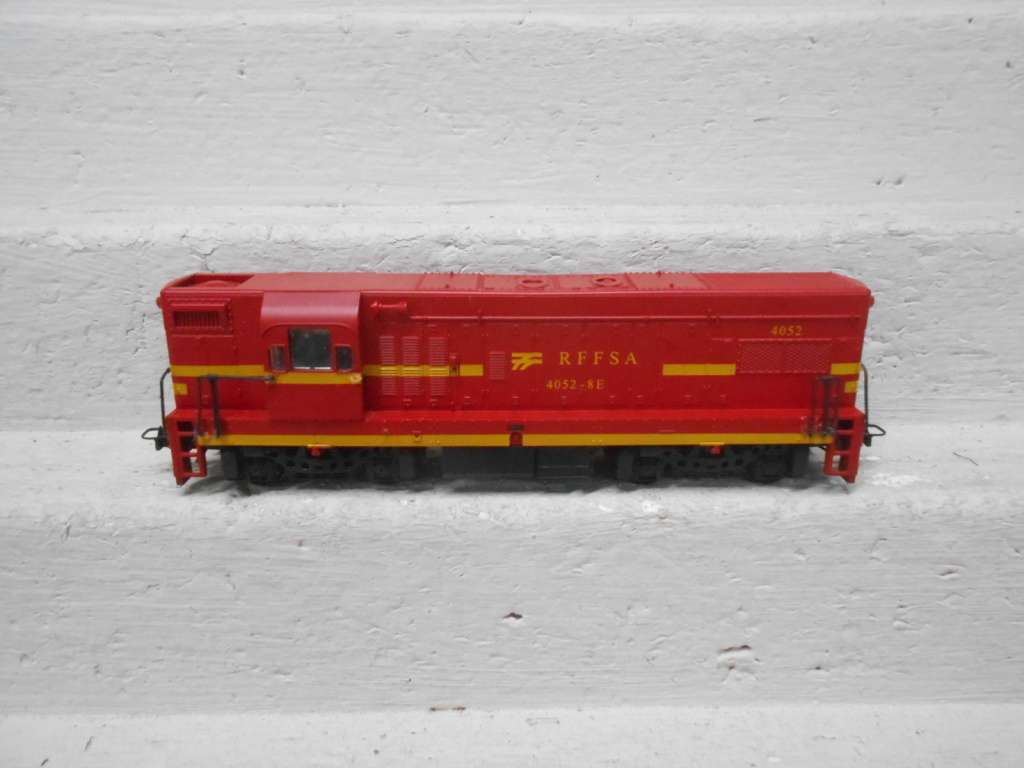 Locomotives - HO SCALE - FRATESCHI - RFFSA DIESEL LOCOMOTIVE - BOXED ...