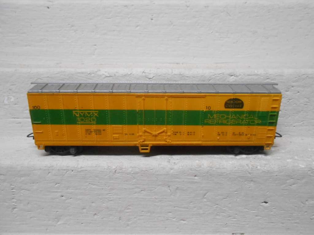Rolling Stock - HO SCALE - LIMA - 50 FT NEW YORK CENTRAL - BOX CAR for ...