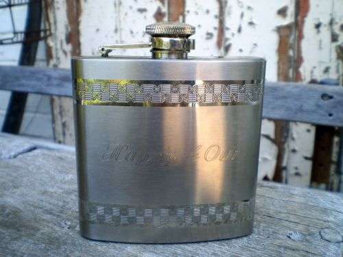 Flasks - Beautiful Stainless Steel Engraved 'Happy 40th" Hip Flask 5 oz ...