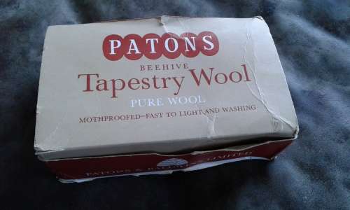 Tapestries & Embroideries - Vintage 1950s Patons and Baldwins Beehive ...