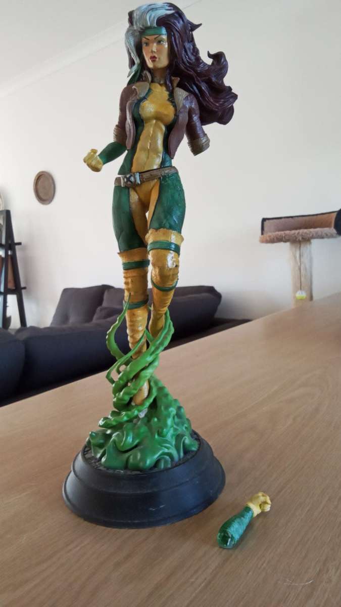 Other Models - 3d Printed Rogue Statue, separated from base, loose arm ...