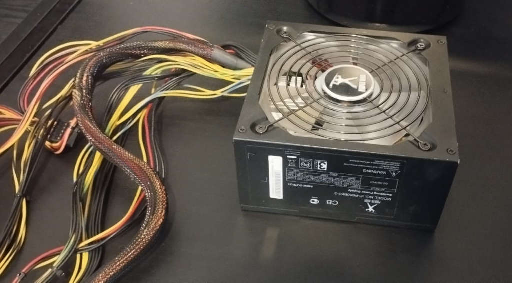 Power Supplies - Powerman 850W Computer Power Supply was sold for R501 ...