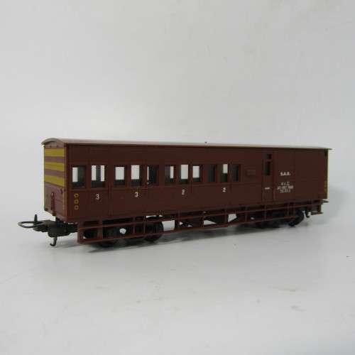 Other - Lima SAR-SAS Guards van - HO scale was sold for R350.00 on 28 ...