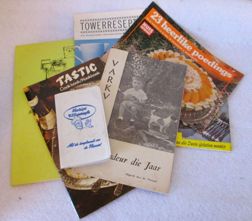 Cooking, Food & Wine - 7 Vintage Resepte bookies meestal in Afrikaans ...