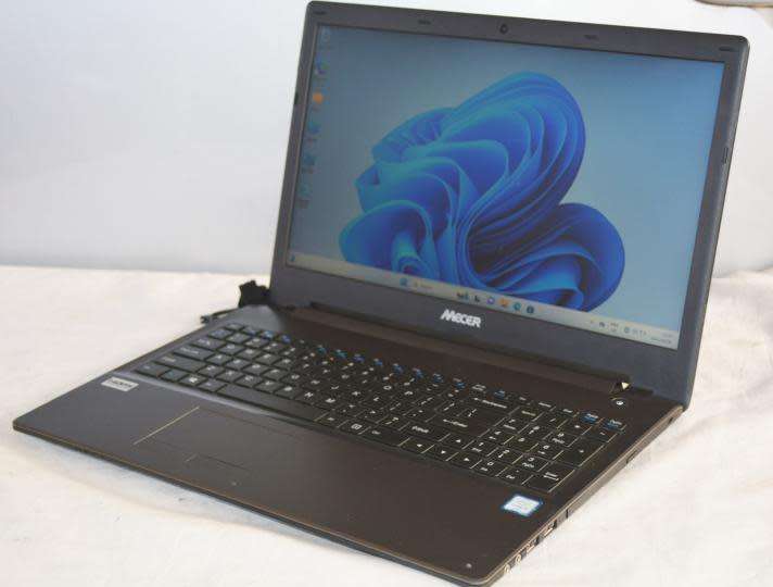 Laptops & Notebooks - mecer w950ju, 6th gen core i3, 120gb ssd, 8gb ram ...