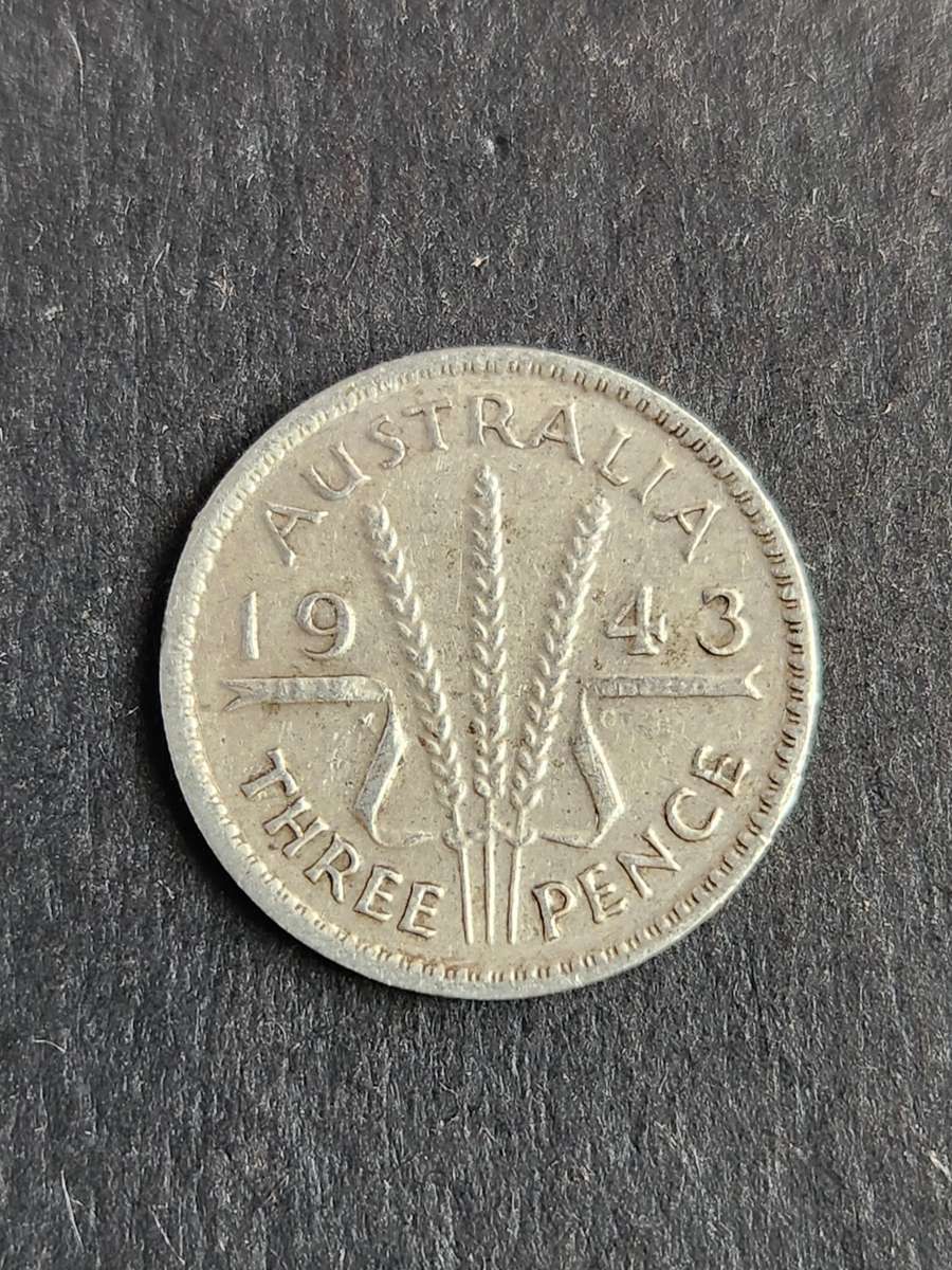 Australia & Oceania - Australia Threepence 1943 - as per photograph was ...