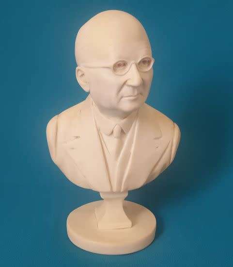 Other War Memorabilia - SCARCE!! DR. D.F. MALAN BUST, BY P. MINNAAR ...