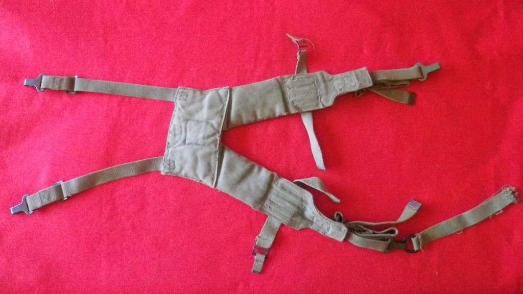 Kit - RHODESIAN ARMY - P69 YOKE FOR WEBBING - INSCRIBED (8328) was sold ...