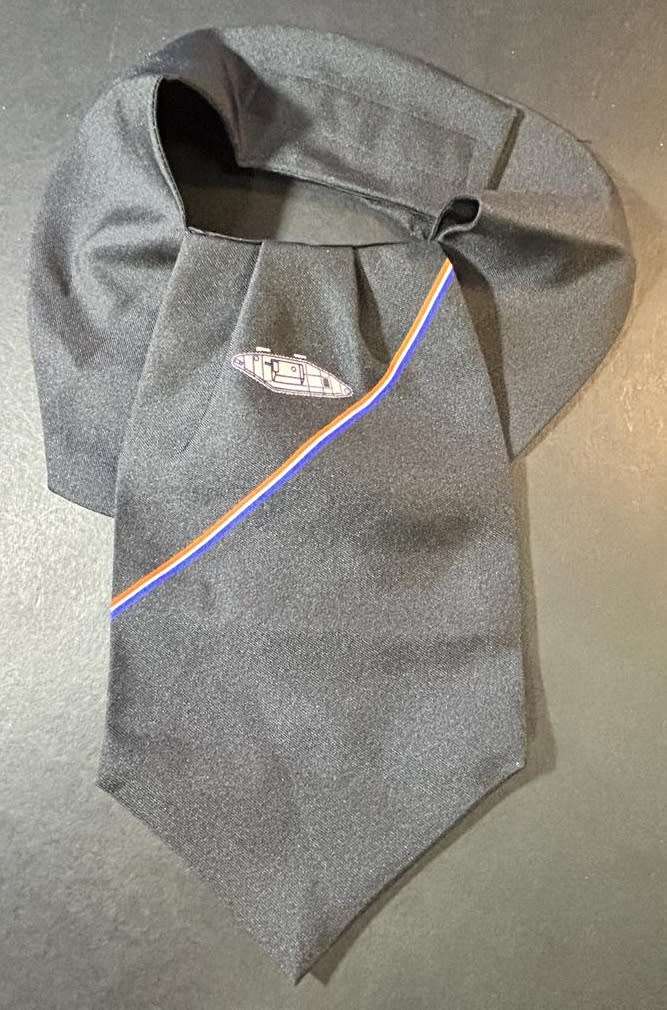 South African Army - SADF - School of Armour Cravat was sold for R150 ...