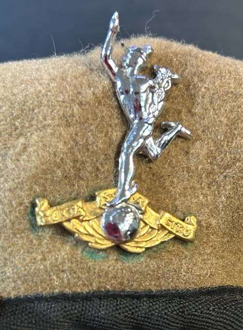 South African Army - SADF - Corps of Signals Beret was sold for R130.00 ...