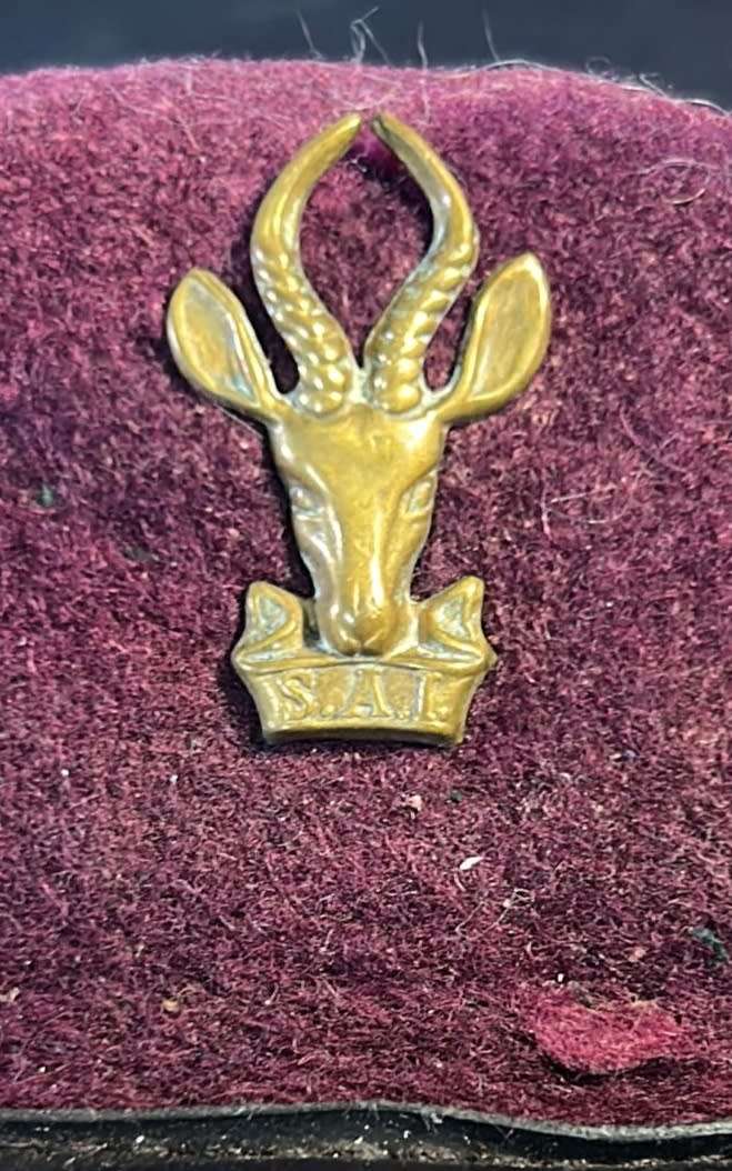 South African Army - SADF - Early Parachute Battalion Maroon Beret was ...