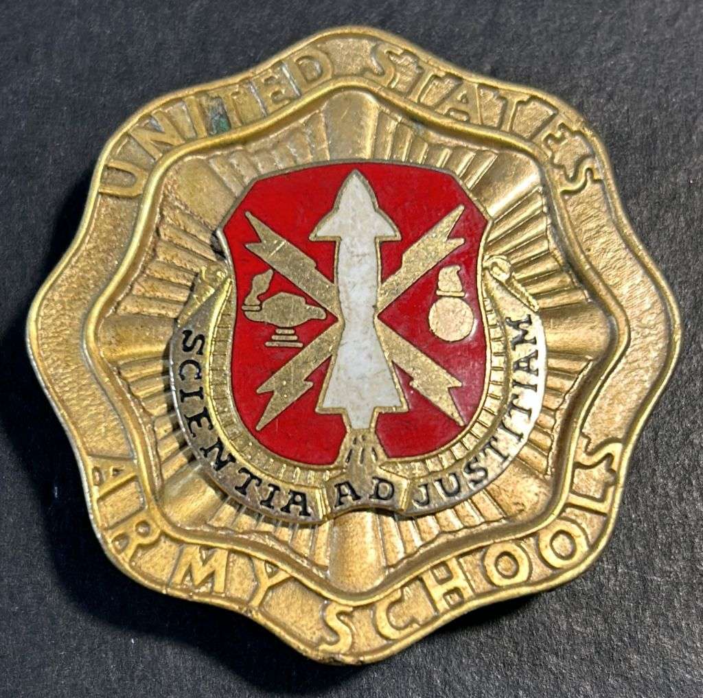 International Badges & Insignia - United States of America - Army ...