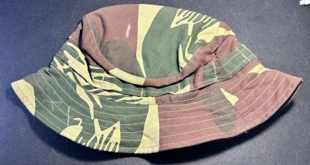 Uniforms - Rhodesia - Army Bush Hat ( Reproduction ) was sold for R250 ...
