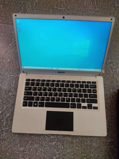 Laptops & Notebooks - Mecer Z140C Laptop was sold for R1,650.00 on 21 ...