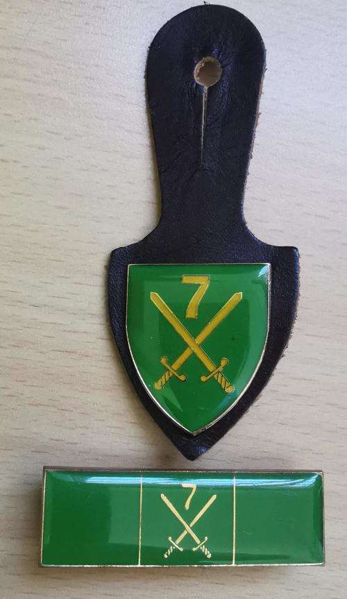 South African Army - SADF 7 Infantry Division pocket badge and command ...