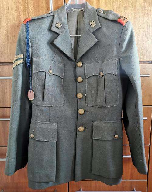 Uniforms - WW2 SA Ordinance Corps tunic with badges, dog tags and e ...