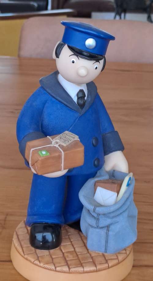 Other Ornaments - Peter Hazel (Postman) Collectable Figurine by Robert ...