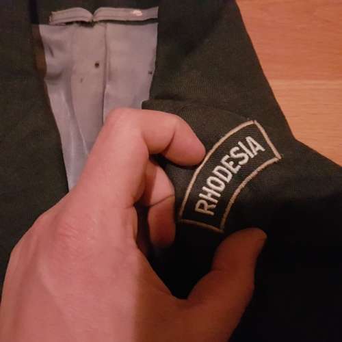 Uniforms - Rhodesian air force, bush war uniform VGC was sold for R400 ...