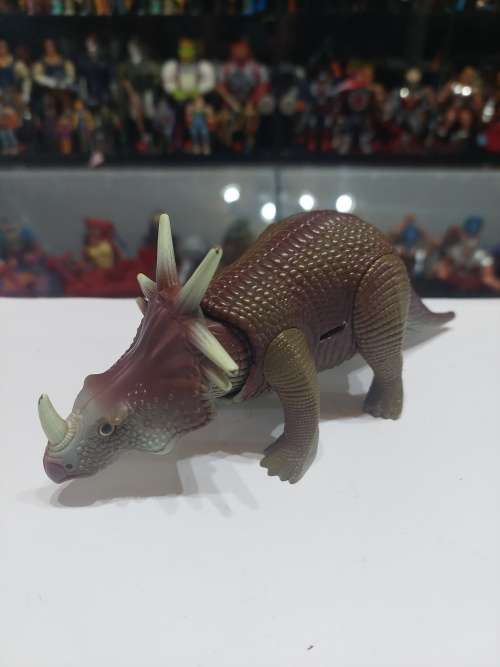 Other Action Figures - Dino Riders 1987 STYRACOSAURUS Vintage Figure ...
