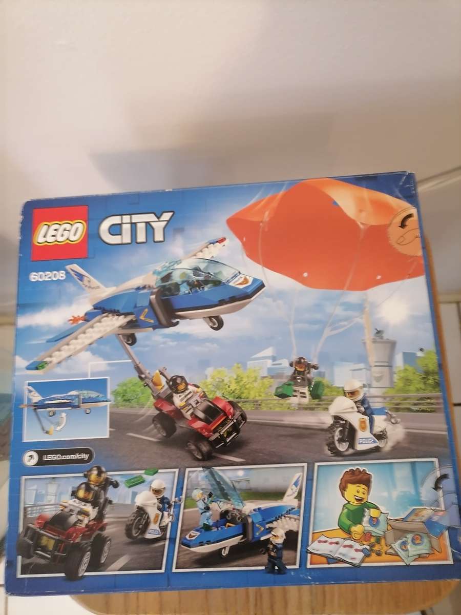 LEGO Sets - LEGO City Sky Police Parachute Arrest 60208 Building Kit ...