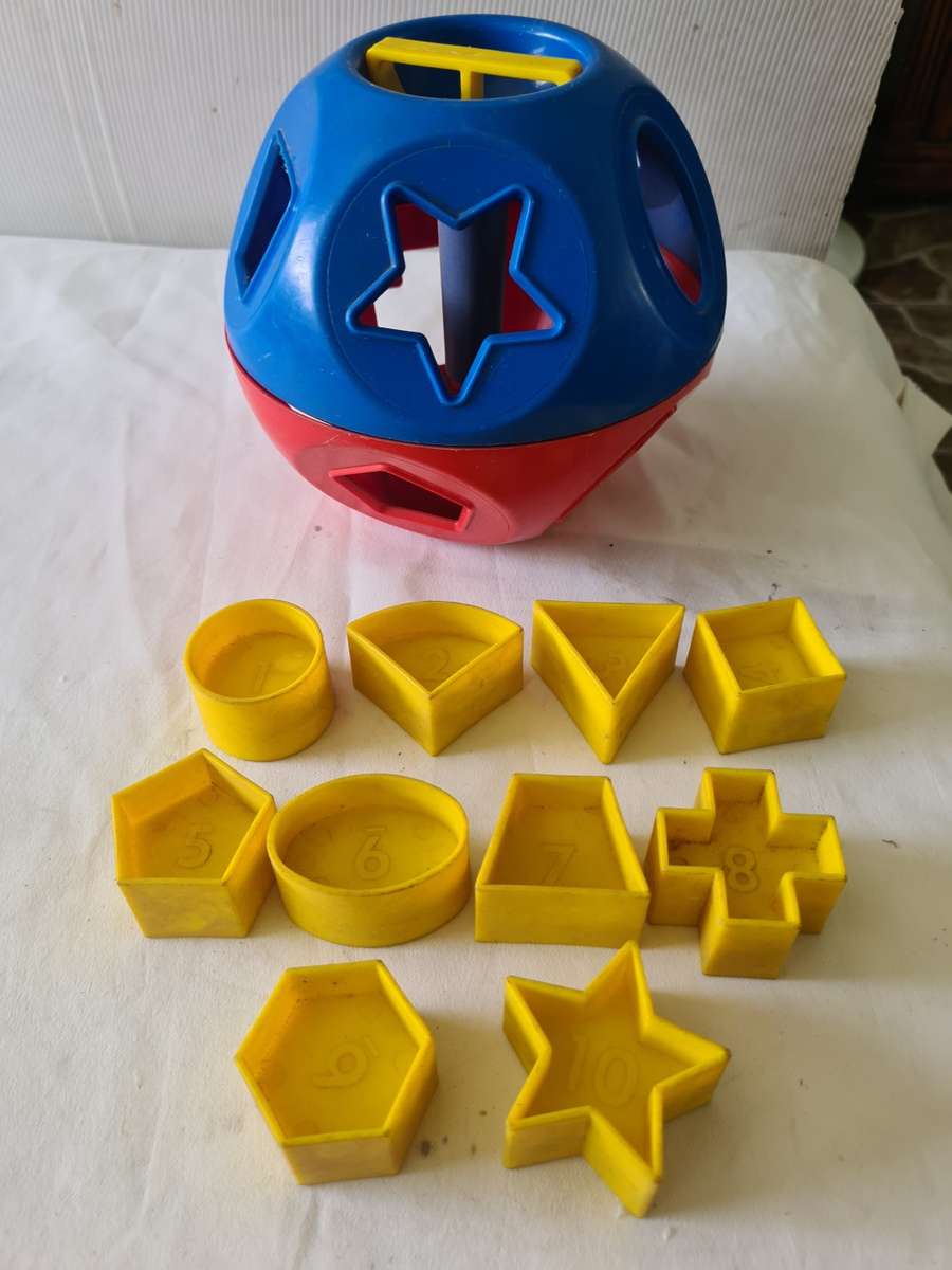 Shapes & Colours - VINTAGE TUPPERWARE SHAPE `O EDUCATIONAL TOY was sold ...