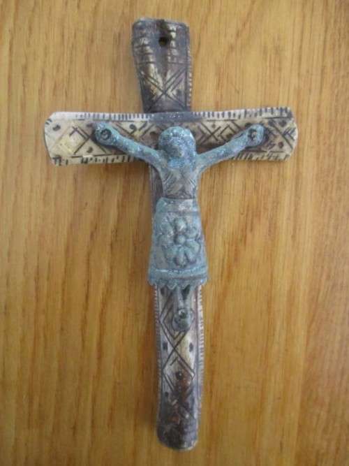 Other Antiques & Collectables - ANTIQUE BRONZE AND SCRIMSHAWED BONE ...