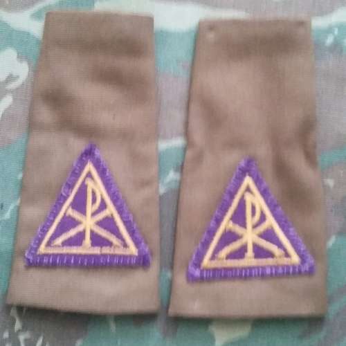 South African Army - Pair Of Chaplain Browns Slip On Rank Set was sold ...