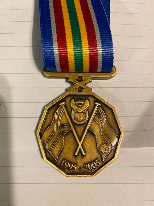 Other Medals - SAPS 10 Year Commemoration Medal was listed for R325.00 ...